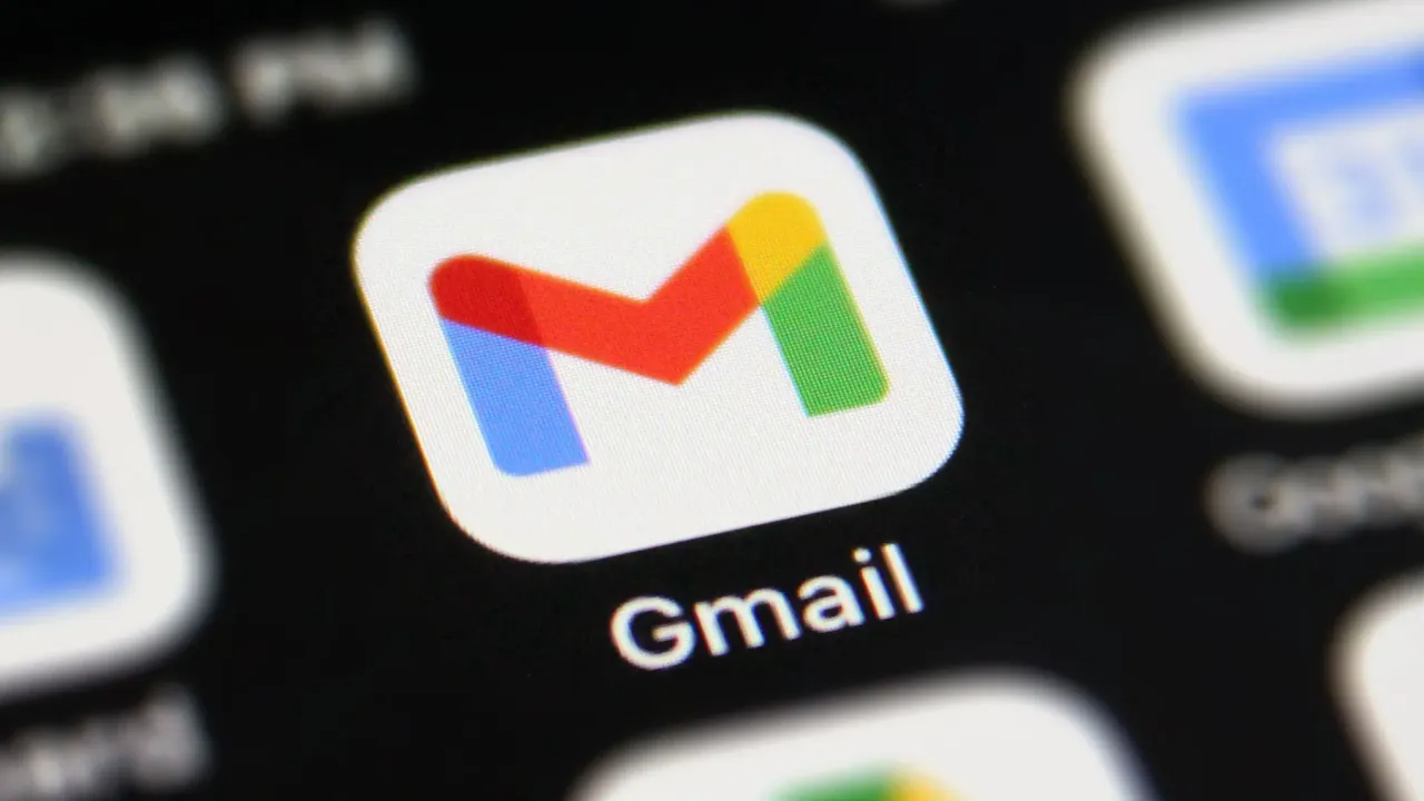 Google представила ИИ-интерфейс для навигации по почте в Gmail